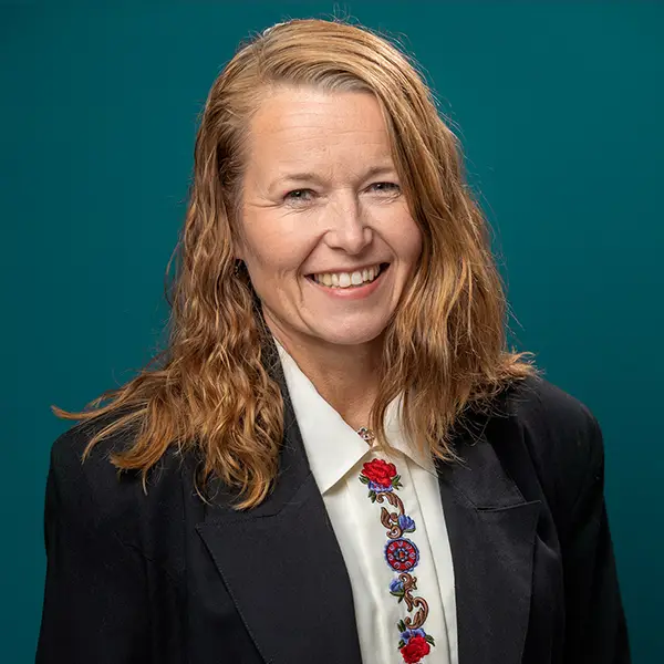 Ragnhild Finden // Fossekall AS